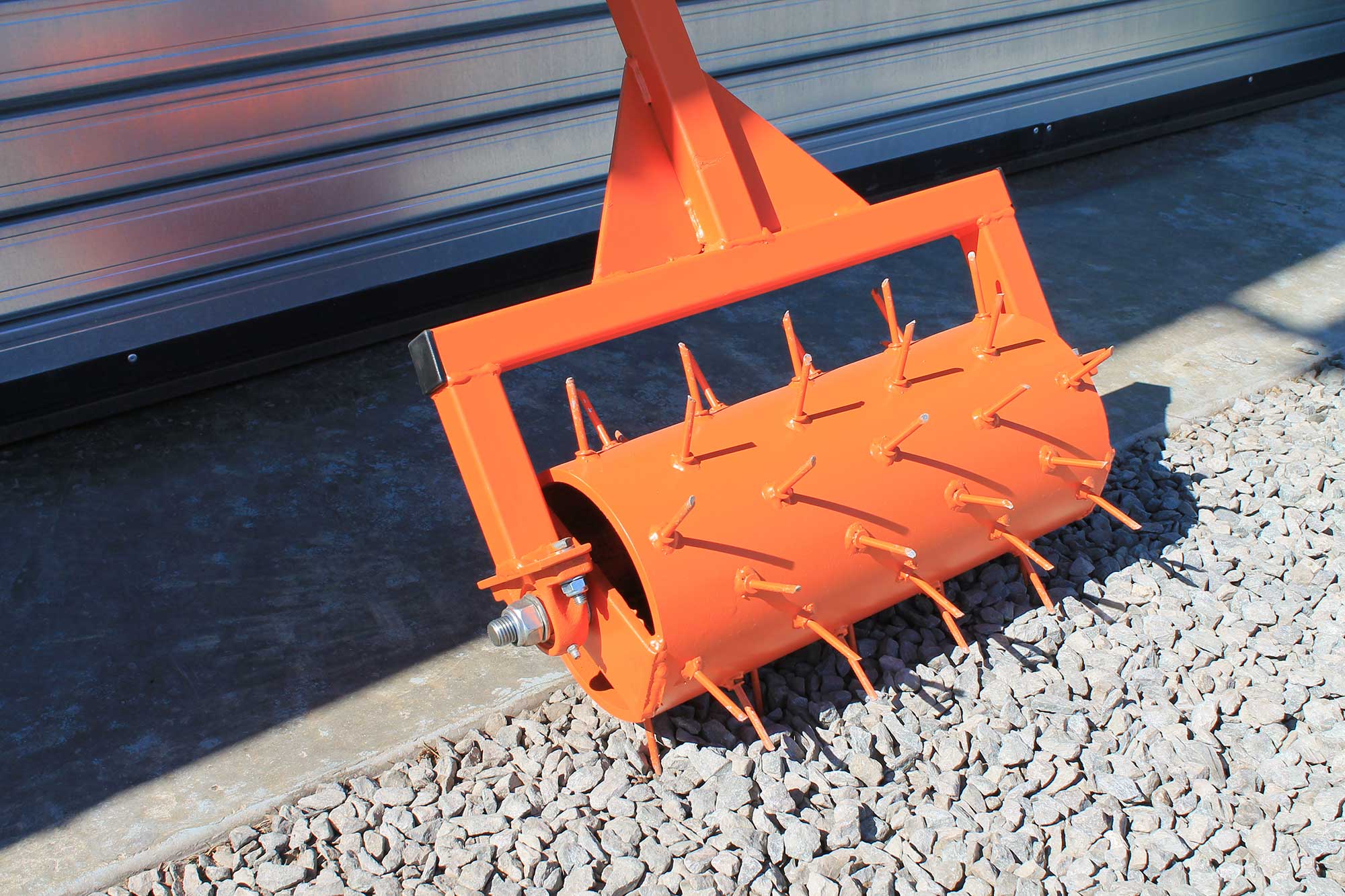 Sorrel Roller for Sale | Spiking Roller | Fineturf