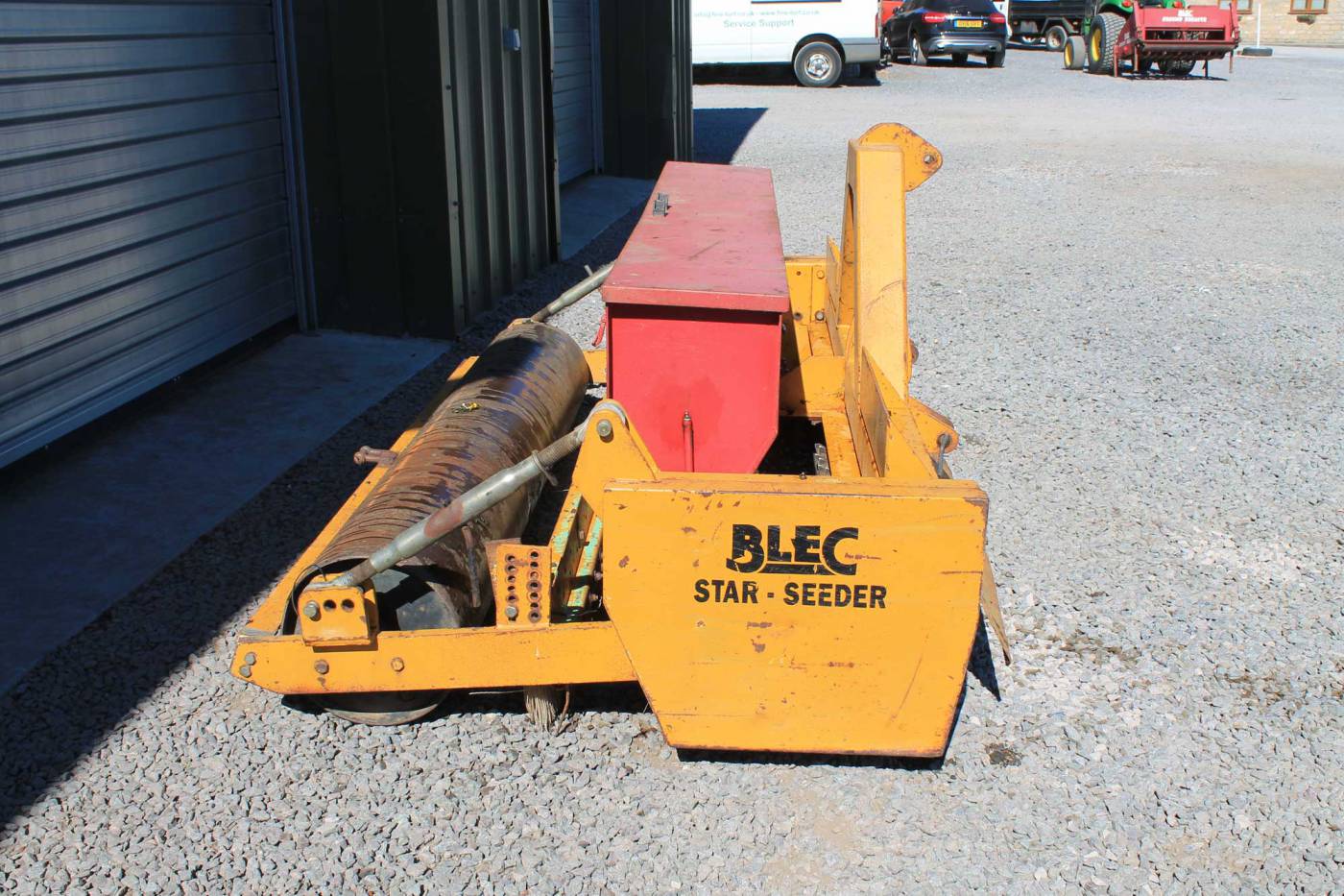 Blec Star Seeder for Sale | Fineturf