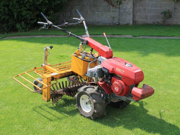 Blec Stone Rake for Hire | Fineturf Machinery