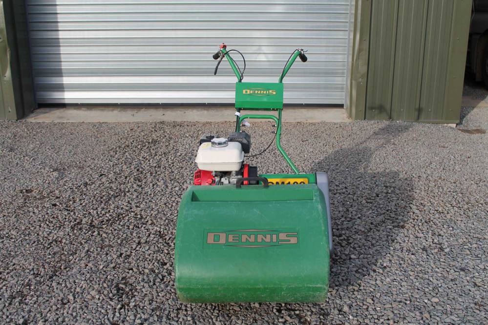 Dennis FT510 Pedestrian Mower for Sale | Fineturf