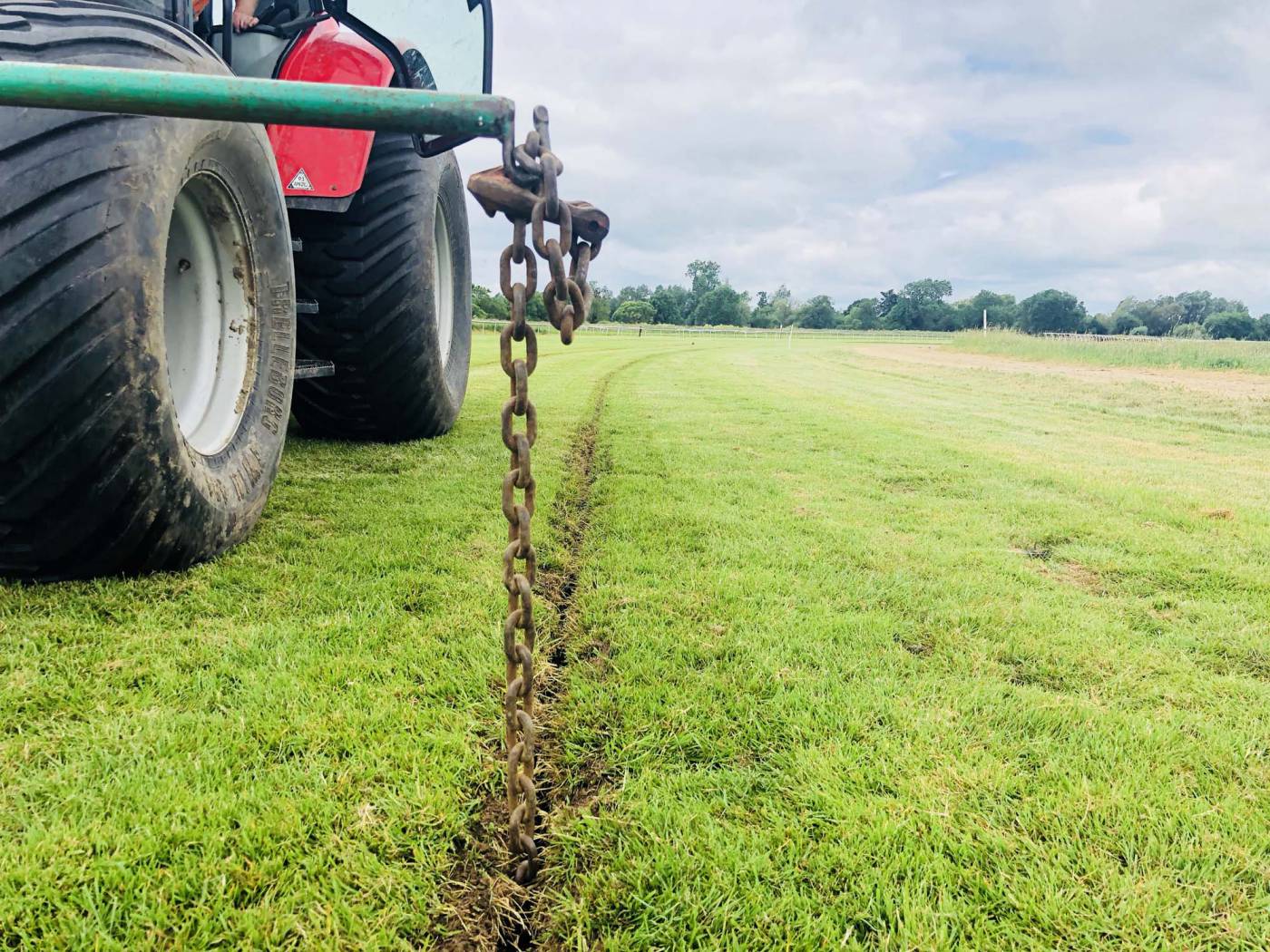 Huntingdon Racecourse Sand Slit Installation | Fineturf