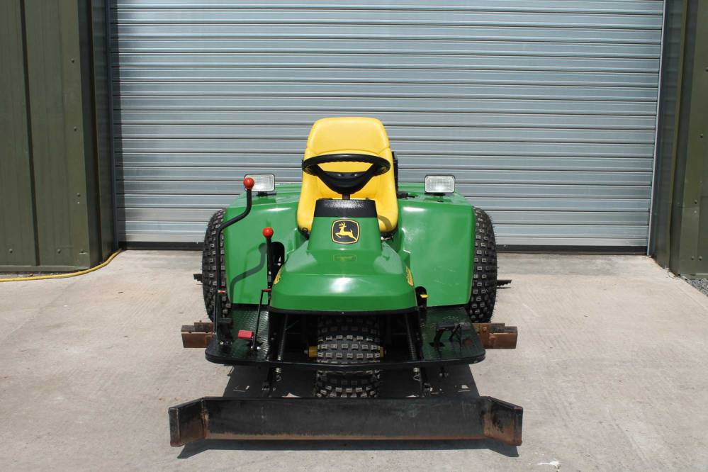 John Deere Bunker Rake 1200A for Sale | Fineturf