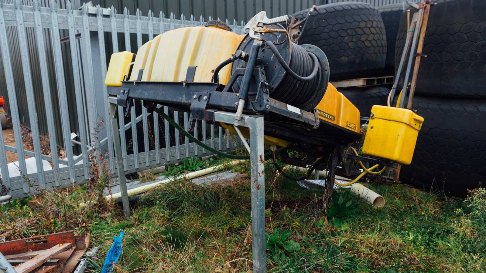 John Deere HD200 Sprayer | For Sale