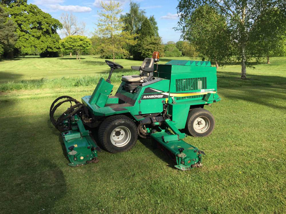 Ransomes Commander 3520 for Sale | Cylinder Mower | Fineturf