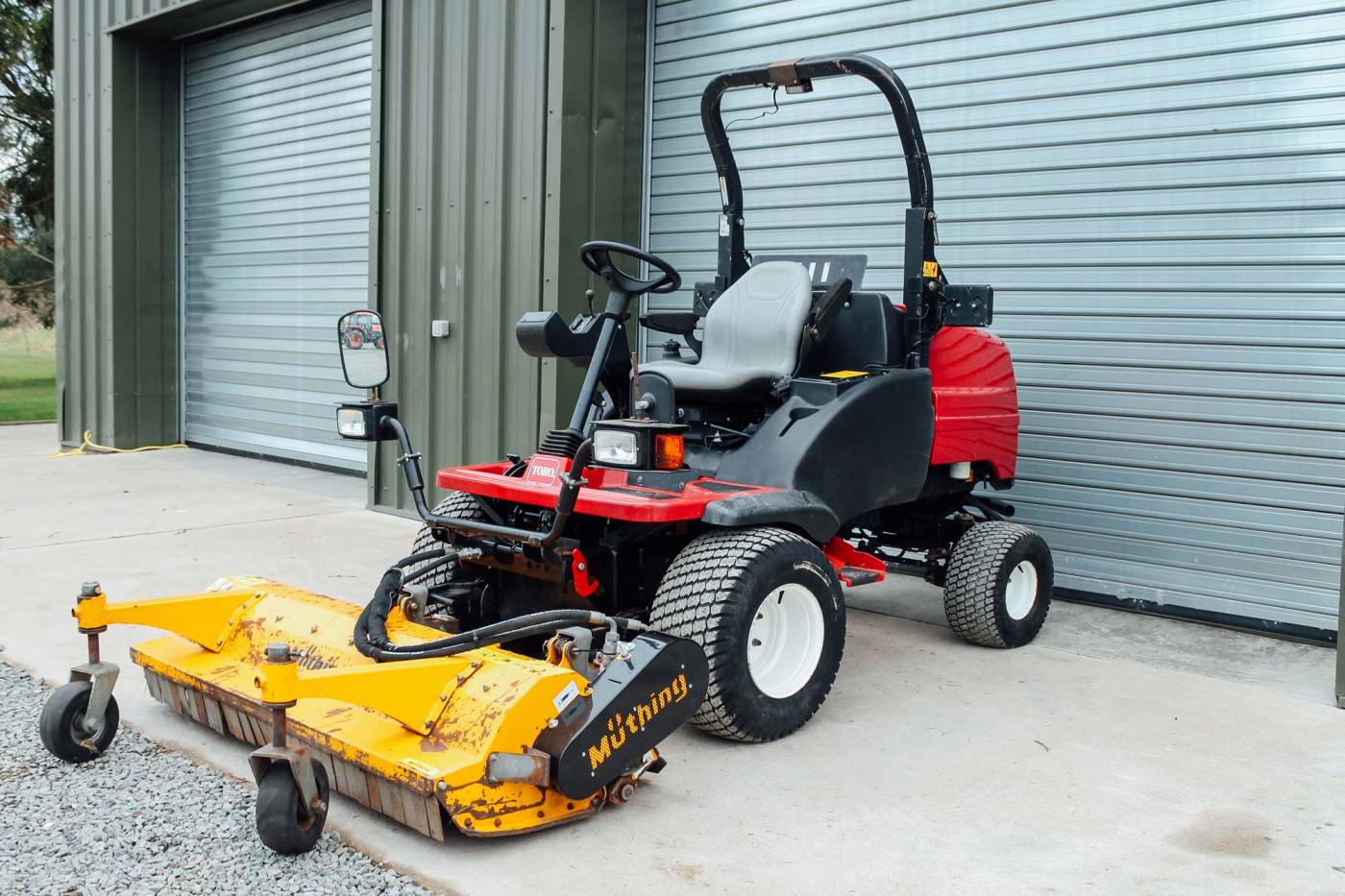 Toro Ground Master 3400 C/W Muthing Hydro FM160 Flail | Fineturf