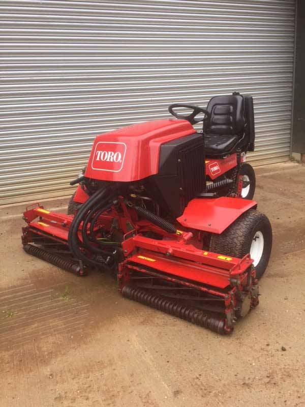 Toro 2000D Cylinder Mower for Sale | Fineturf