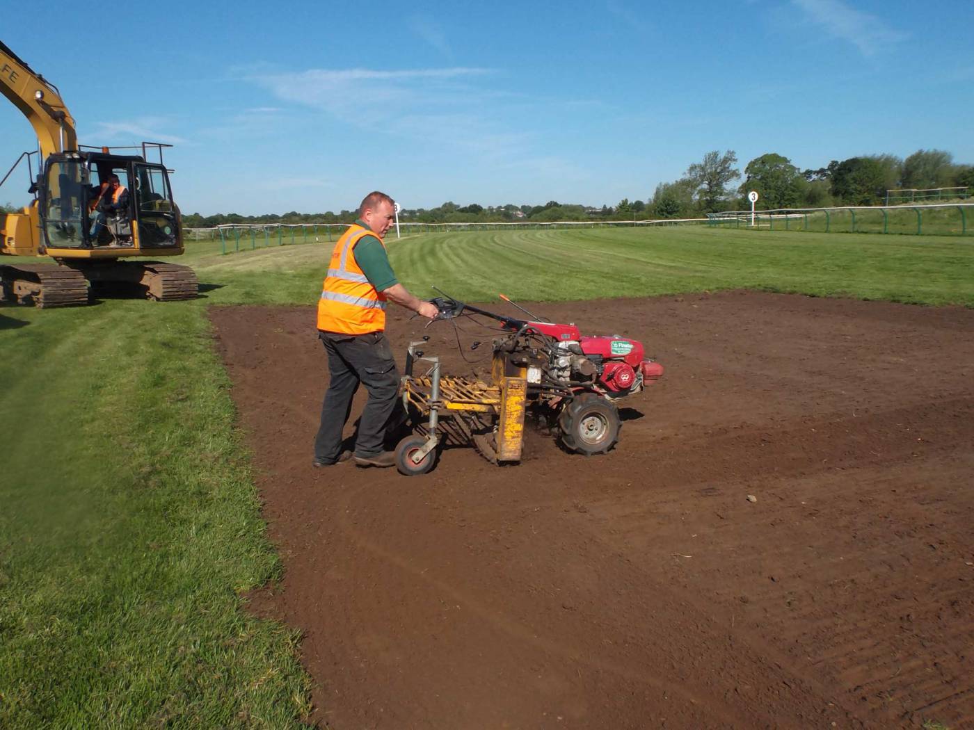 Blec Pedestrian Stone Rake | Fineturf